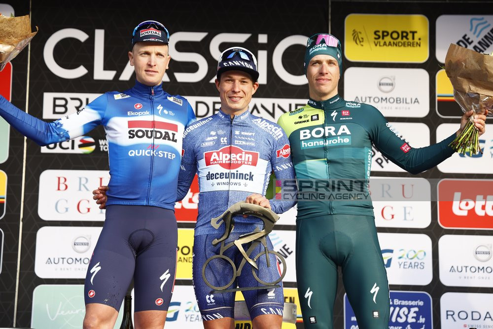 Jasper Philipsen conquista pelo 2º ano consecutivo a Classic Brugge-De ...